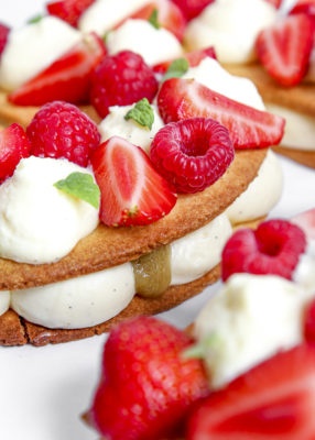 Number Cake ou Letter cake : la recette aux fruits rouges - Agathe Duchesne